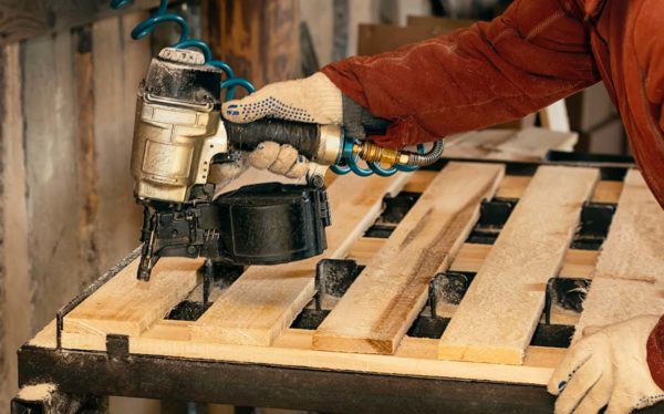 3 Answers to the Question - What Are Pallet Boards? | Conner Industries