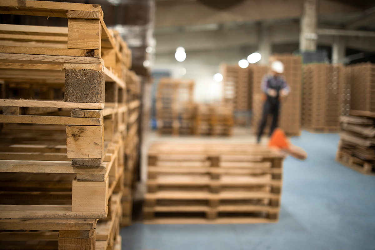Three Things to Consider When Choosing Between Pallet Manufacturers ...